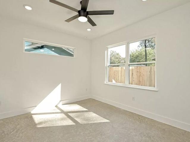 3309 Thompson St # 2, Austin, TX 78702