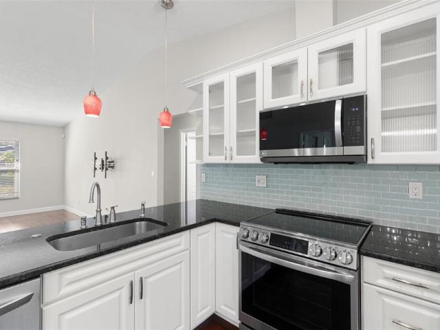 3309 W Napoleon Ave, Tampa, FL 33611 | MLS #TB8488