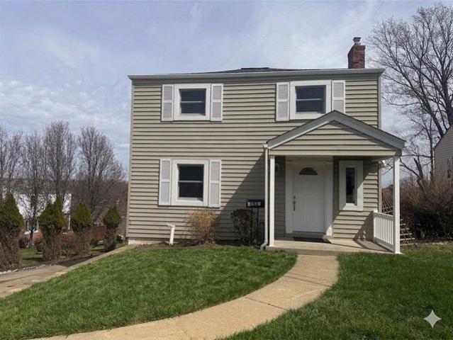 3309 Woodvue Dr, Pittsburgh, PA 15227