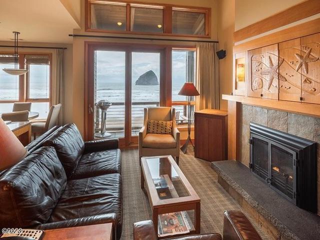 33000 Cape Kiwanda Drive 37 Walk Unit 4, Pacific City, OR 97135