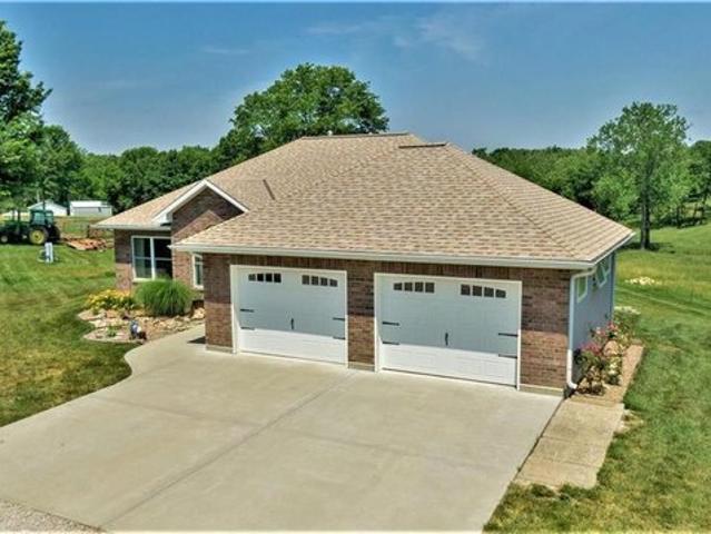33000 E 331st St, Garden City, MO 64747