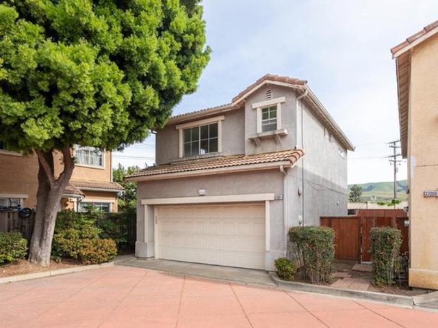 33004 Calle La Mirada Cmn, Union City, CA 94587