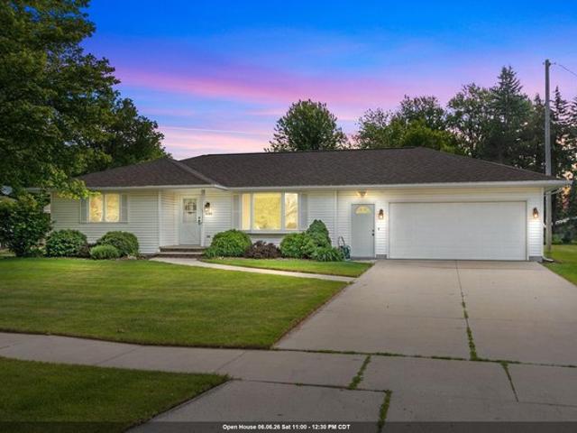 3300 N Lawe St, Appleton, WI 54911