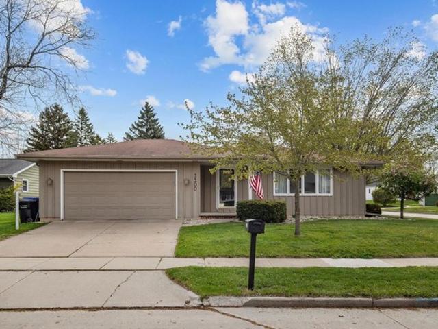 3300 N Rankin St, Appleton, WI 54911