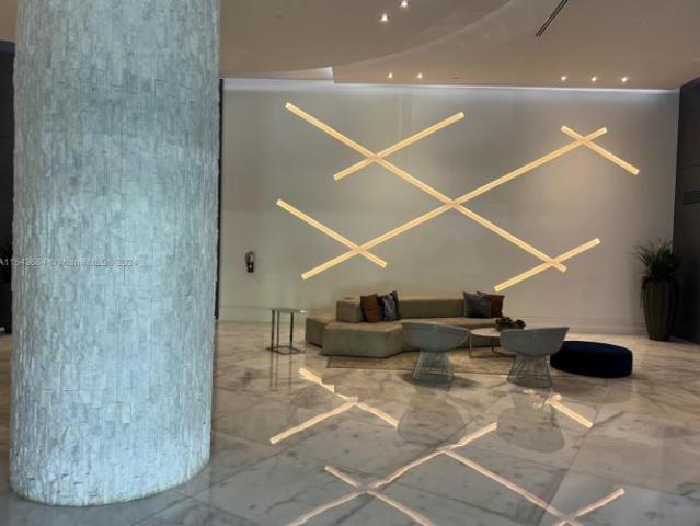 3300 NE 192 St #616, Aventura, FL 33180