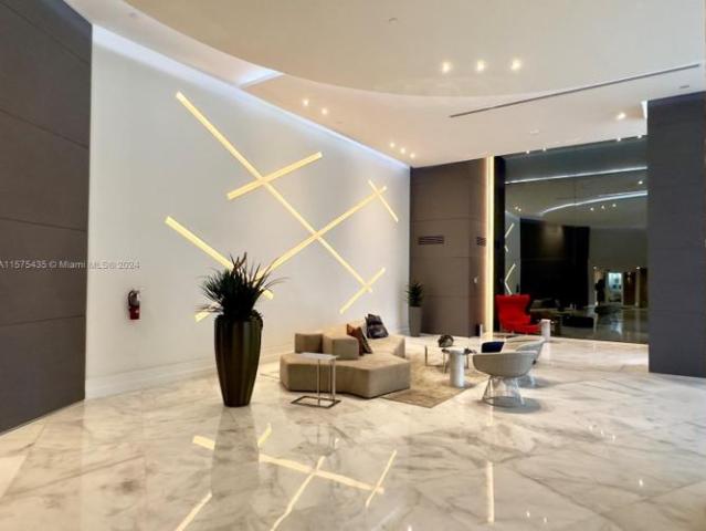 3300 NE 192 St #214, Aventura, FL 33180
