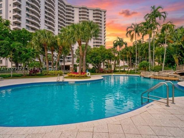3300 NE 192nd St Apt 1612, Aventura, FL 33180