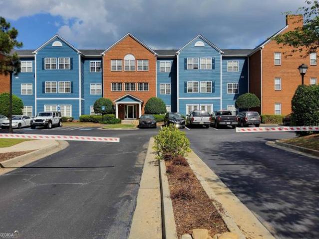 3300 Dogwood Dr #118, Hapeville, GA 30354