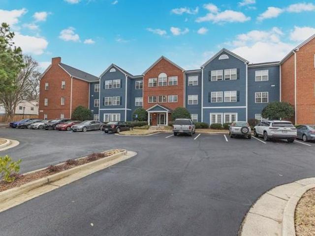 3300 Dogwood Dr #312, Hapeville, GA 30354