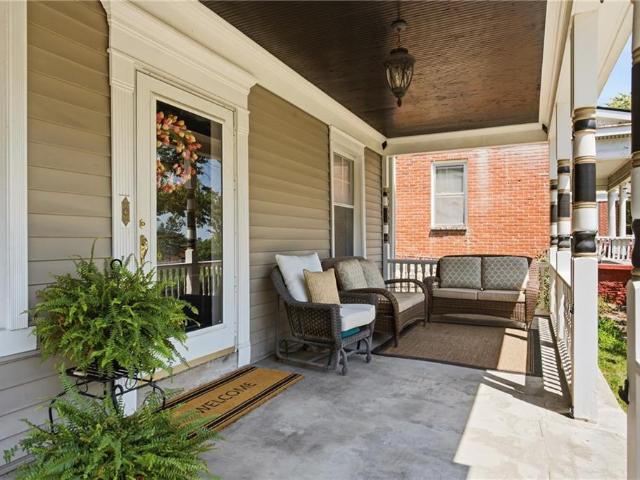 3300 E 10th Street