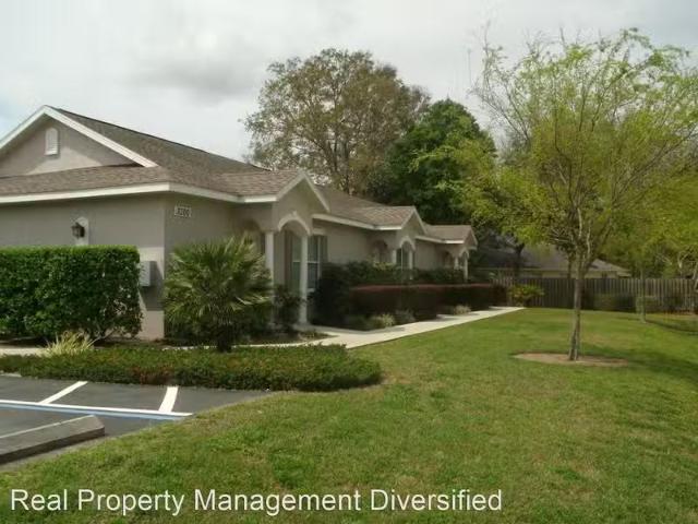 3300 SW 26th St Unit 102 3300 SW 26th St
