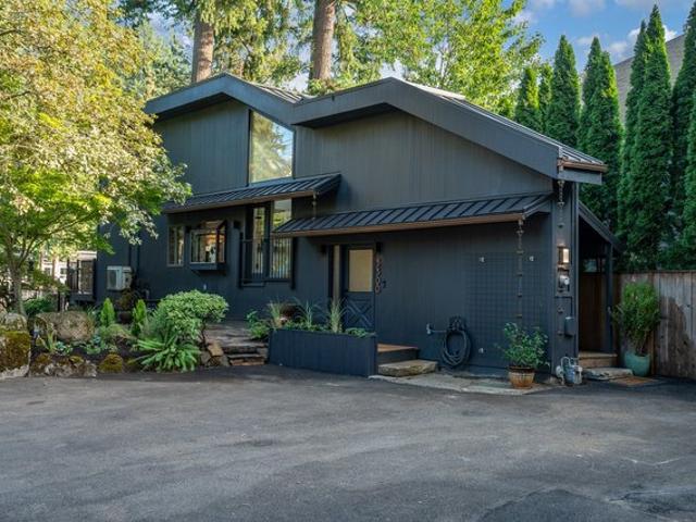 3300 S Shore Blvd, Lake Oswego, OR 97034
