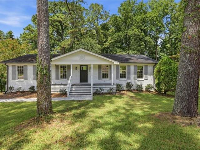 3300 S Whisper Dr, Douglasville, GA 30135