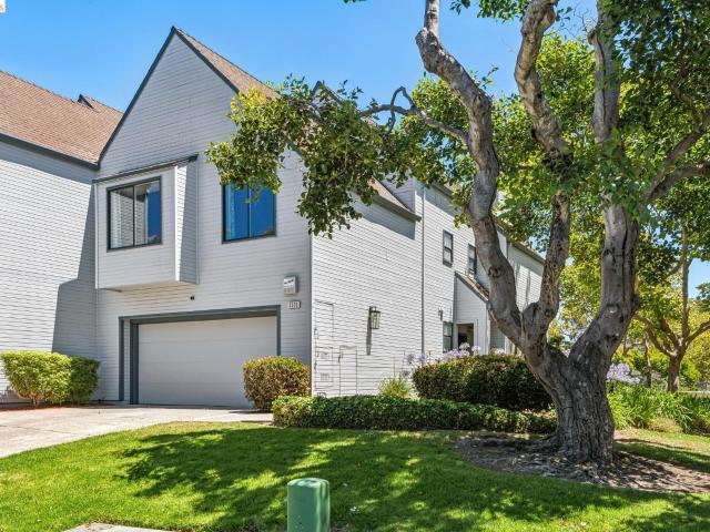 3300 Southridge Dr