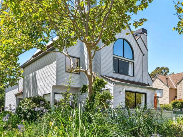 3300 Southridge Dr