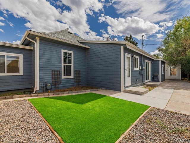 3300 W 2nd Avenue