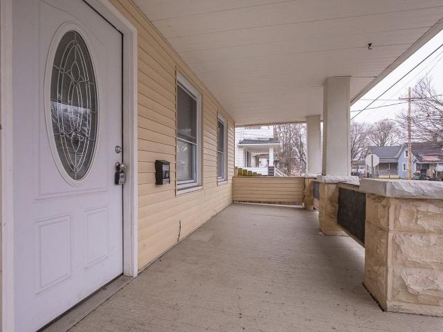 3300 West 54th 2 Bedroom Apartment for Rent at 3300 W 54th St, Cleveland, OH 44102 Stockyards