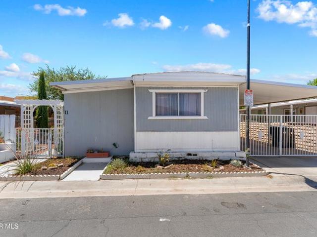 3300 15th St W Spc 11, Rosamond, CA 93560