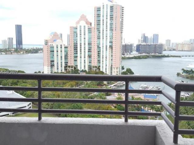 3300 191st St NE #Ph16, Aventura, FL 33180