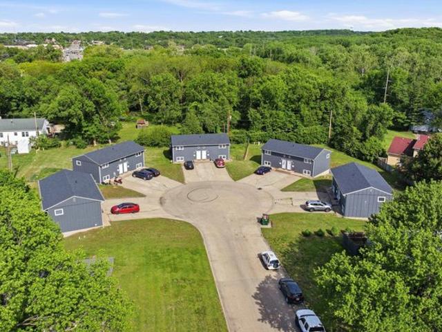 3300 3 Fairman Cir, Manhattan, KS 66503