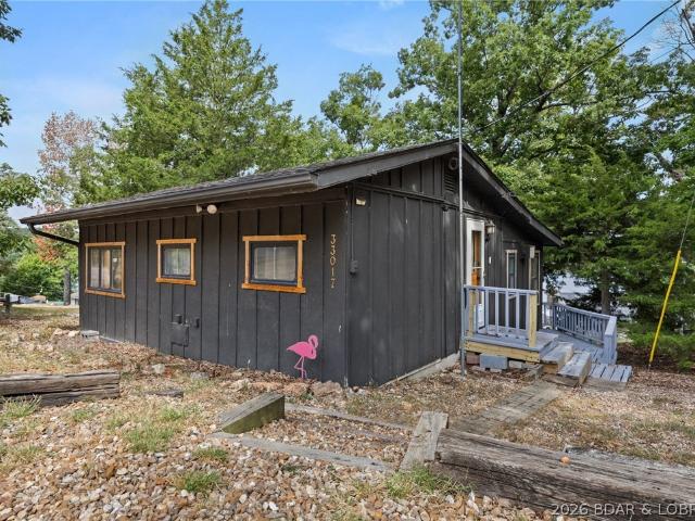 33017 Fairglen Rd, Sunrise Beach, MO 65079 | MLS #3585 | Compass