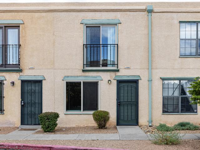 3301 Monroe Street NE UNIT J109