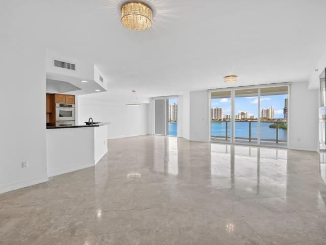 3301 NE 183 St Unit# 906, Aventura, US, FL