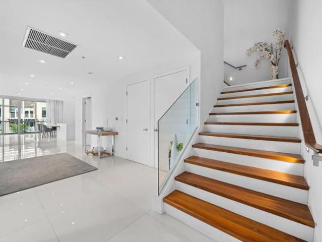 3301 NE 1st Ave #L04PH7, Miami, FL 33137