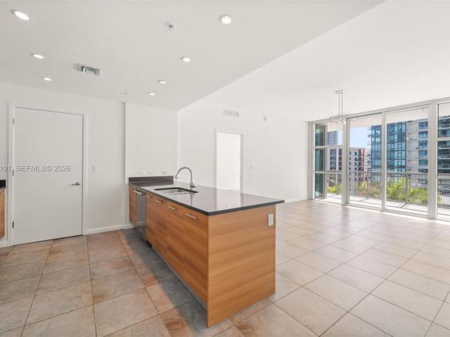 3301 NE 1st Ave, Unit H1010, Miami, FL 33137 | MLS #A11987 | Compass