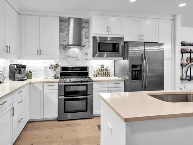 3301 Arapahoe Ave Unit 209, Boulder, CO 80303