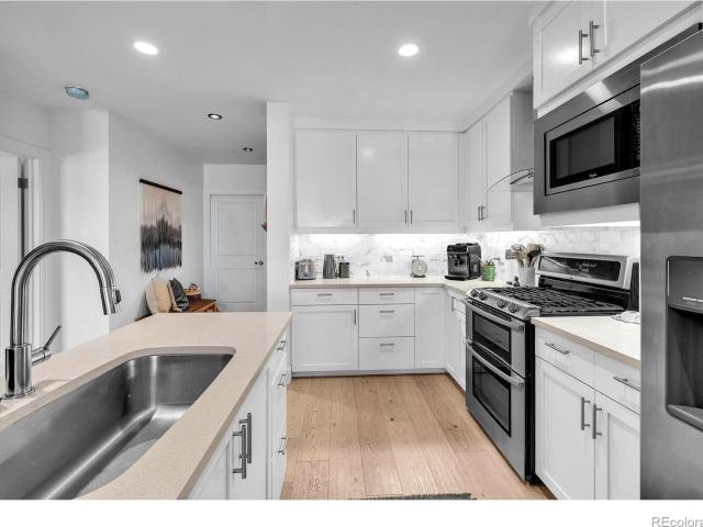 3301 Arapahoe Avenue # 209