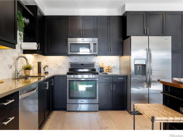 3301 Arapahoe Avenue # 304