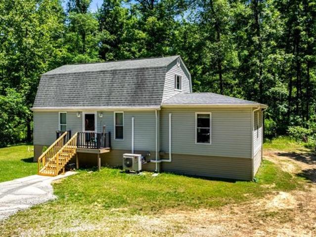 3301 Chapparal Rd, Tiffin Township, OH 45693