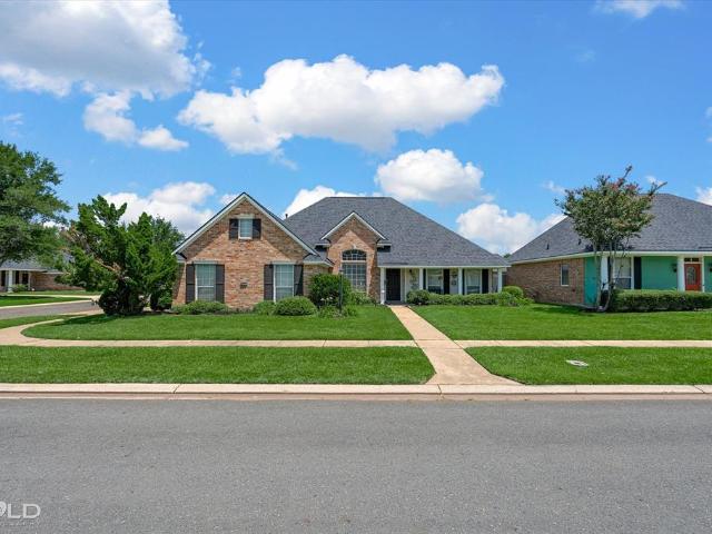 3301 Colonial Drive