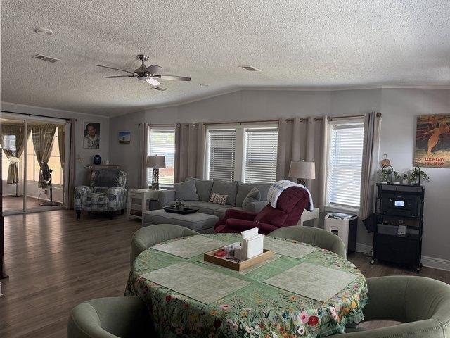 3301 Hayes Bayou Dr, Ruskin, FL 33570