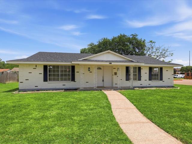 3301 Hillsdale Lane