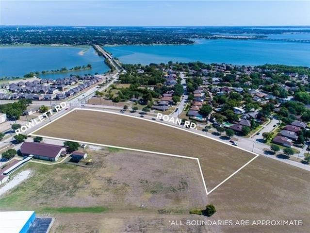 3301 Roan Rd, Garland, TX 75043