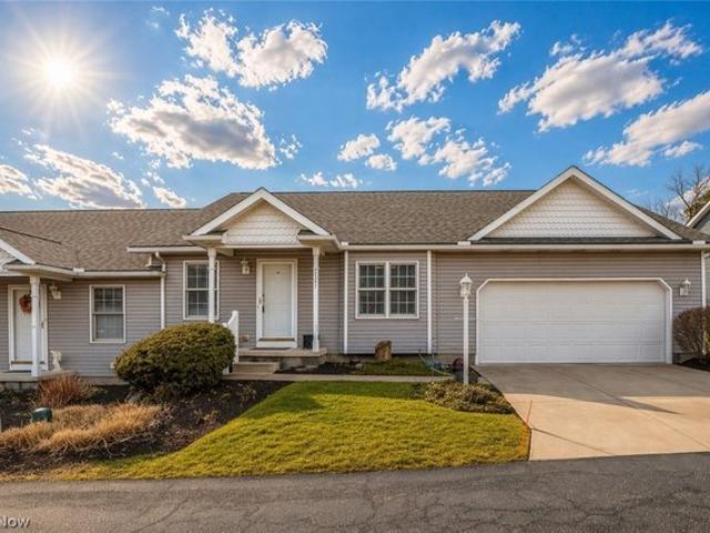 3301 Sumser St NW, North Canton, OH 44720