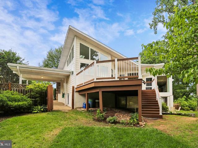 3301 Shirley Ln