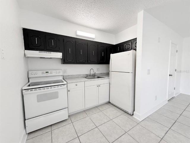 3301 58th Ave S, Unit 302, St. Petersburg, FL 33712 | MLS #TB8482 | Compass