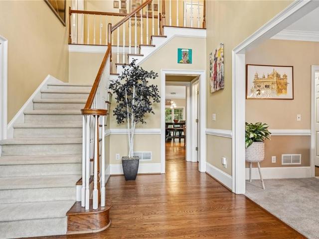 3302 Greencastle Chase NE