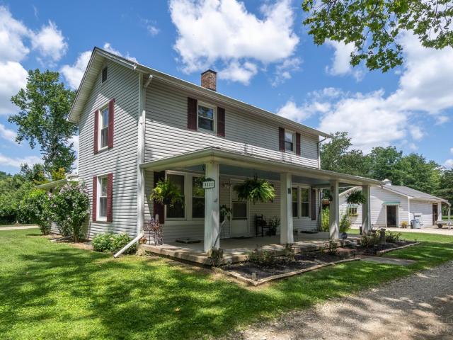 3302 Louis Creek Ln