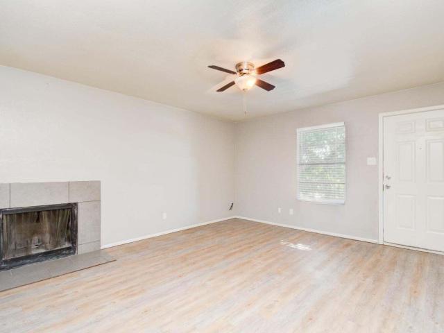 3302 Salisbury Ave, Lubbock, TX 79410 | MLS #202560 | Compass