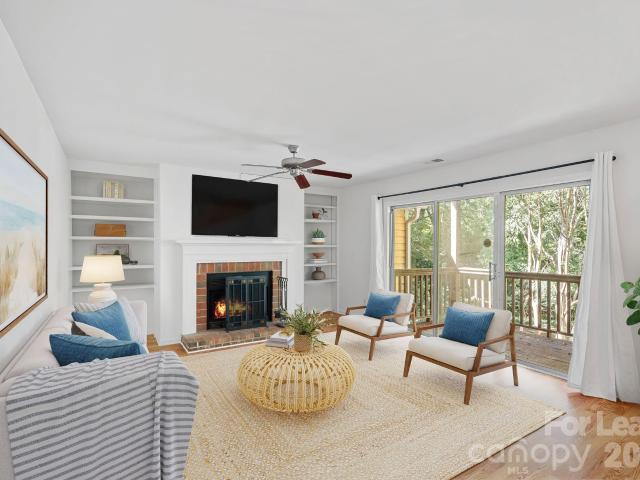 3302 Selwyn Farms Lane # 9