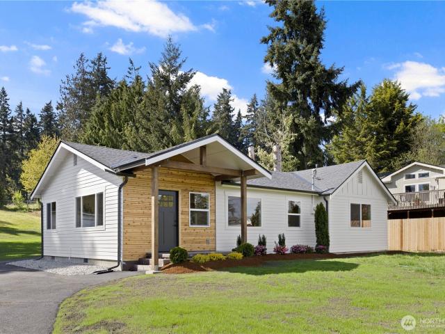 3302 th Ave E, Edgewood, WA 98372 | MLS #2516 | Compass