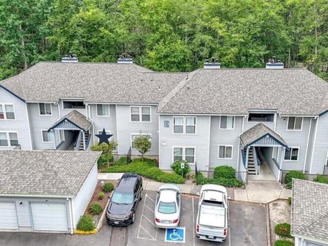 3302 th Ave SW Unit D102, Federal Way, WA 98023