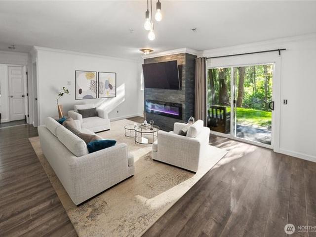 3302 th Ave SW Unit E103, Federal Way, WA 98023