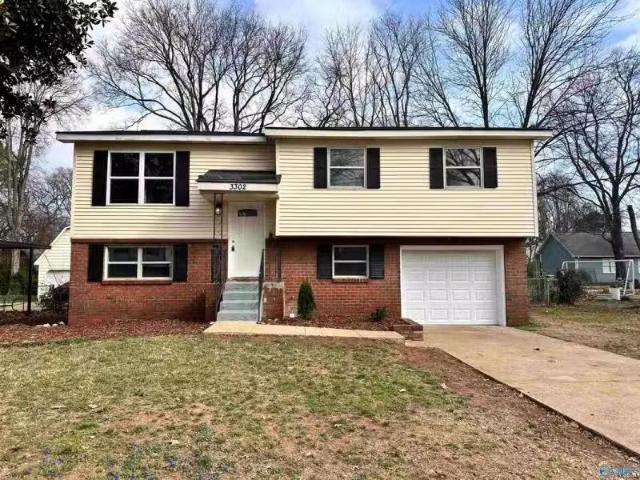 3302 WILKS PL SW, HUNTSVILLE, AL 35805 Single Family Residence.