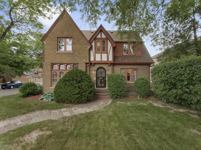 3303 N Sherman Blvd, Milwaukee, WI 53216
