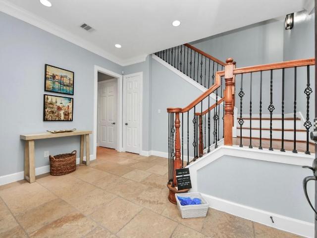 3303 Bingham Manor Ln, Houston, TX 77056 | MLS #78894 | Compass